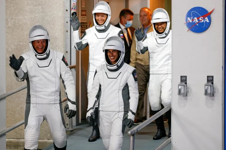 A New Crew Departs for the ISS – Our Awesome Universe